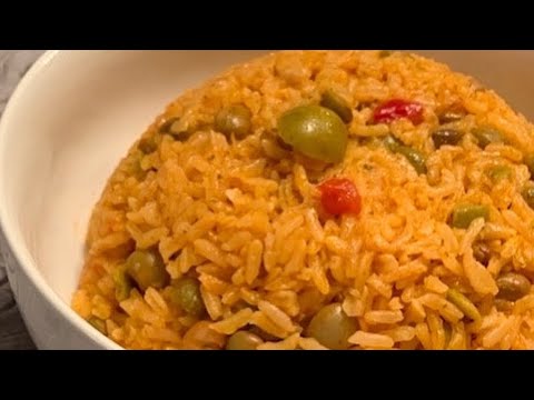 HOW TO MAKE ARROZ CON GANDULES - Puerto Rican Rice with Pigeon Peas Recipe