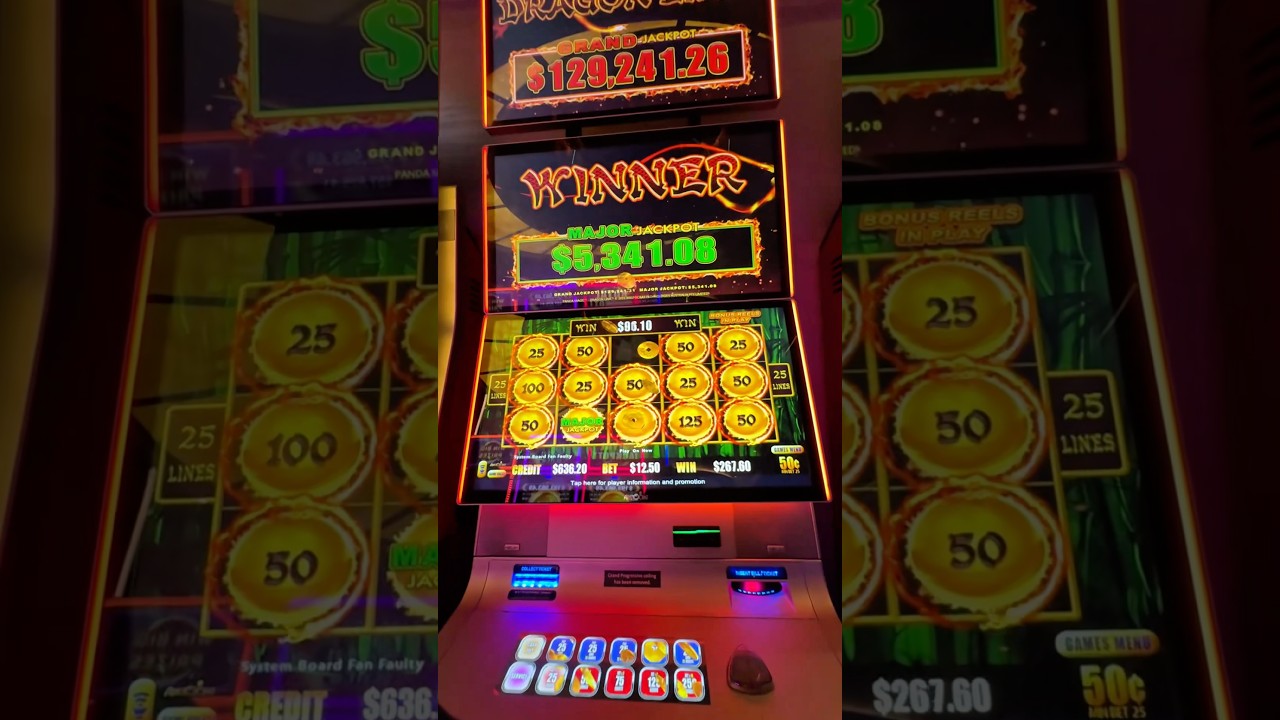 A MAJOR Jackpot and the screen goes BLANK? Watch until the end! #slots #casino #jackpot #fypシ