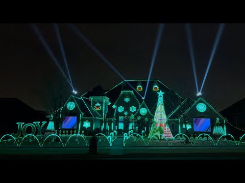 Grinchy Christmas Light Show - Ho Ho Ho - Sia