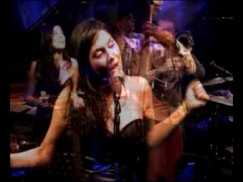 EVA CORTES – Back 2 The Source (2011) Née au Honduras et résidant entre ...