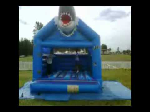 Sydney Leaping Fortress Hire | jumpingcastlements