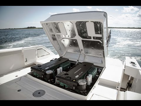Solace 415CS, 41CS, 32CS at the Palm Beach International Boat Show!