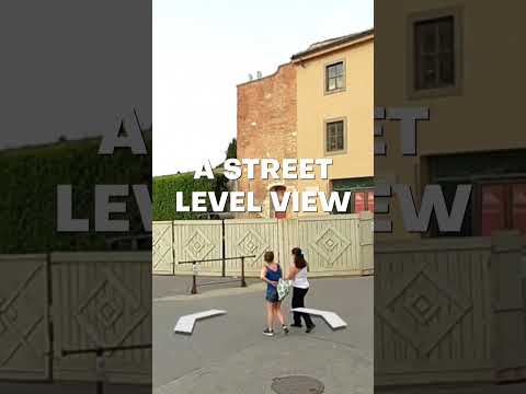Live satellite and street view of Leaning Tower of Pisa