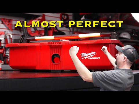 Milwaukee PACKOUT Tool Tray with Quick Adjust Dividers