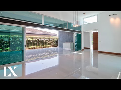 Radiant Home in Santa Ana | LX Costa Rica