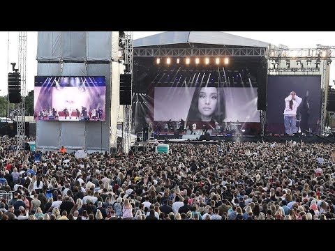 Ariana Grande | Be Alright & Break Free (Live at One Love Manchester)