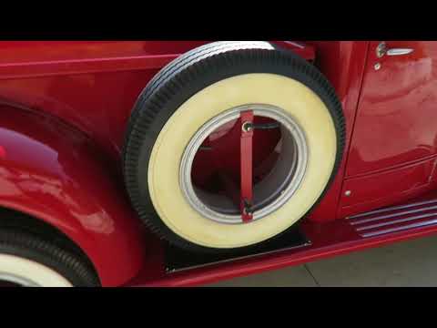 1949 Diamond T 201 Pickup Truck
