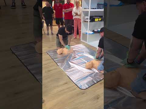 First aiders and fire safety assistants course