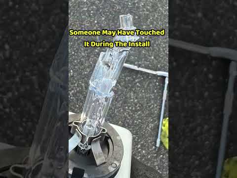 This Is Why You Shouldn't Touch XENON Bulbs