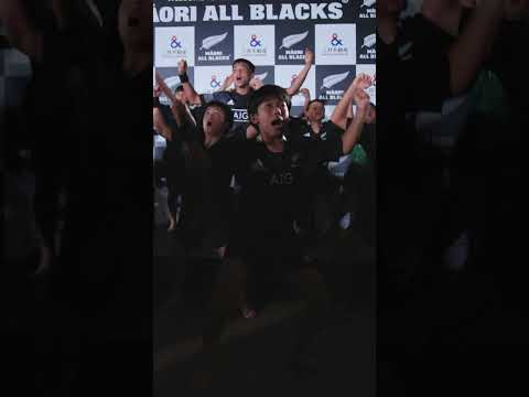 Japanese schoolboy HAKA!