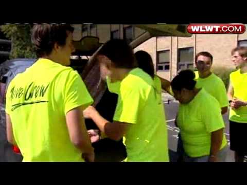 First-Year Students Move In At Xavier