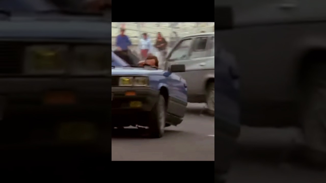 Even without hitech gadget upgrades 007 makes opponents hurt themselves without any direct influence