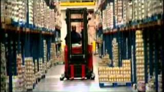 Reach Truck Operator Overview | What is a reach truck operator? - Zippia