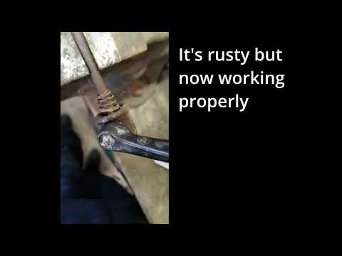 Servicing the bearings for a Shimano WH-R500 Front Wheel