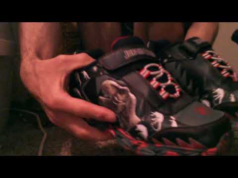 The All New Jurassic World's Light Up Shoes & Other Cool Jurassic Merch#