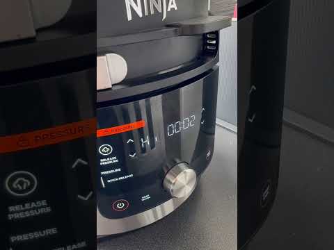 Pressure cooker Ninja 15 in 1 meatballs and pasta #ninja #ninjafoodi #pressurecooker #meatballs