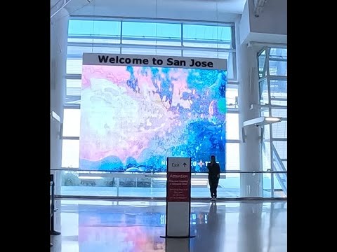 Southwest flight landing at San Jose Mineta International Airport