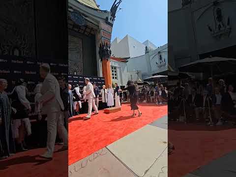 Carol Burnett Hand and feet ceremony Chinese Theatre #hollywoodhappenings #hollywood #carolburnett