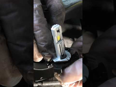 H1 Headllight LED Bulbs Install In Acura RSX. Auxito GF Series.