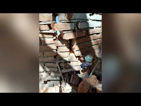 Policiaca | Tráiler de los Castores se impacta y daña barda de escuela