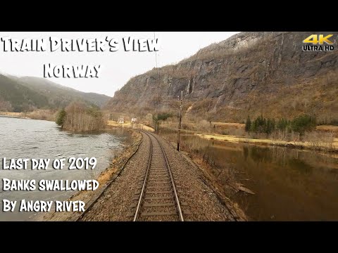 TRAIN DRIVER'S VIEW: Last train 2019 - Banks swallowed by angry river