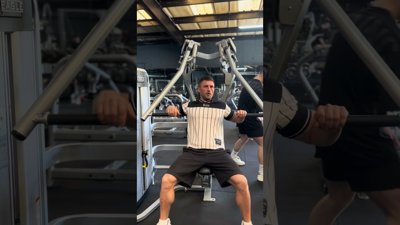 Cybex Eagle Incline Chest Press