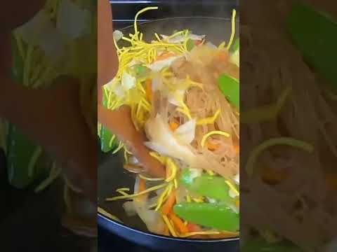 PANCIT BIHON CANTON GUISADO