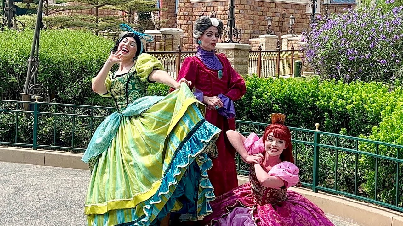 Meeting with Lady Tremaine, Drizella & Anastasia