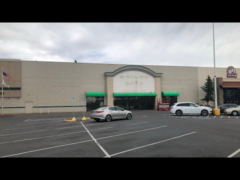 Abandoned Dollar Tree (LANCASTER DR SE) - Salem, OR