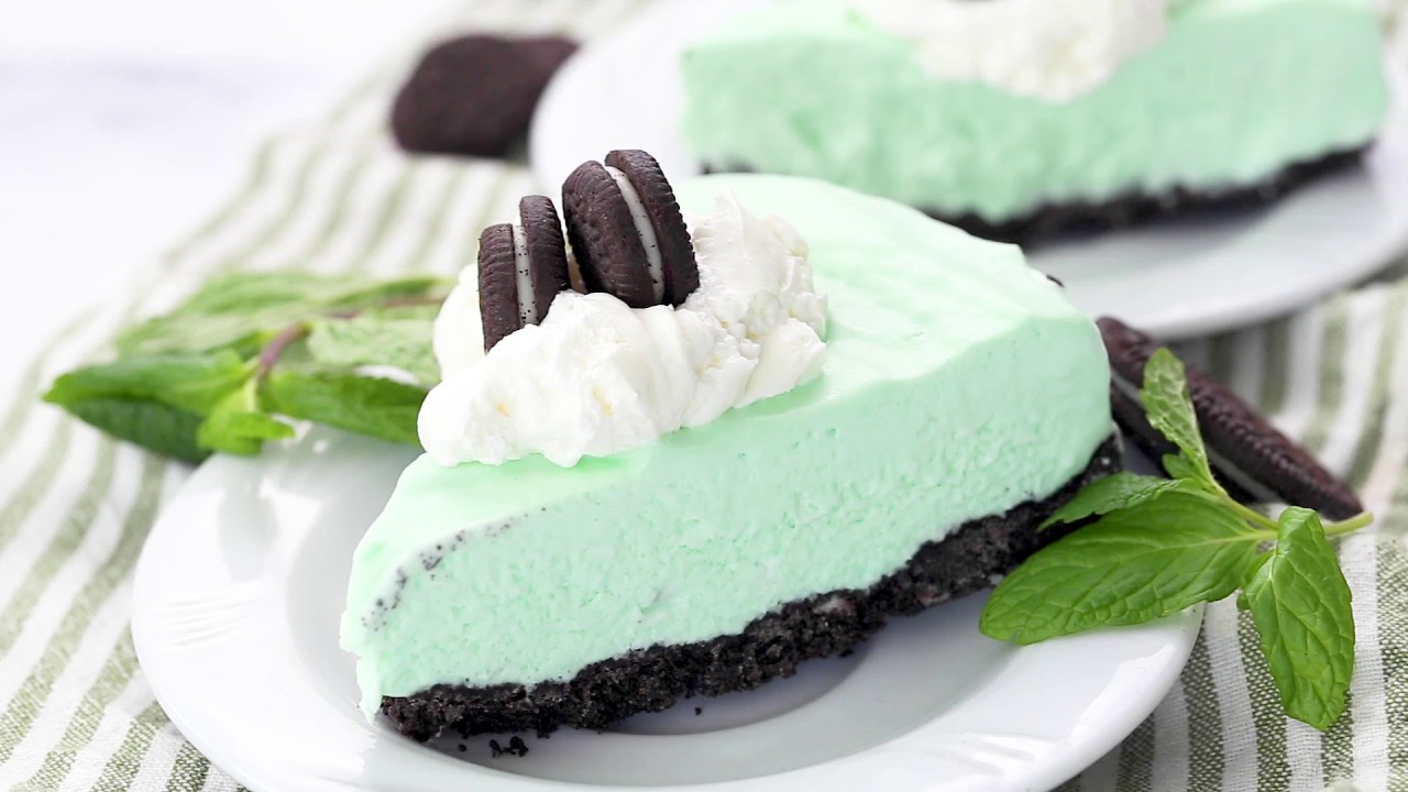 FROZEN GRASSHOPPER PIE