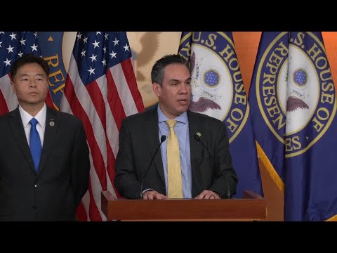 House Democratic Leaders Speak Ahead of House Speaker Vote LIVE