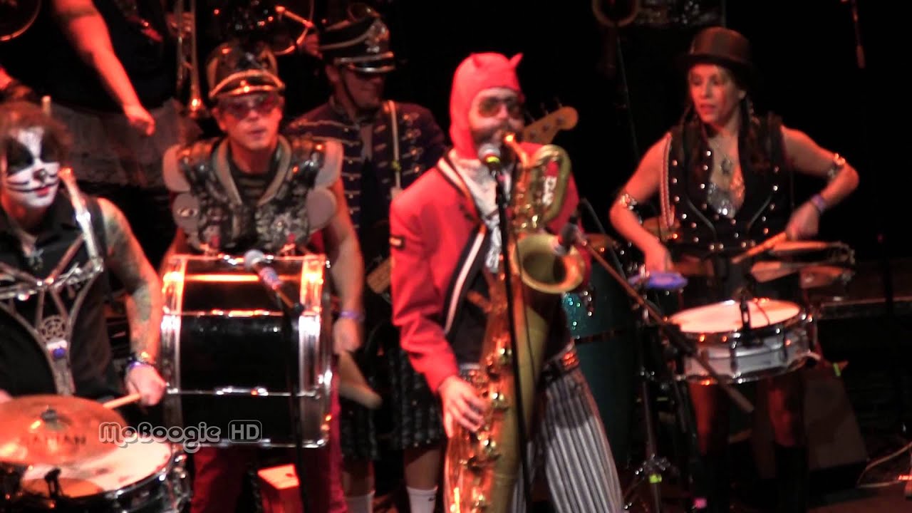 MARCHFOURTH MARCHING BAND - Dynomite - live @ The Gothic