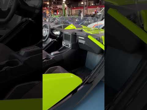 One good looking Slingshot. Agreed? #slingshot #motorcycle #rider #fyp #foryou #foryoupage
