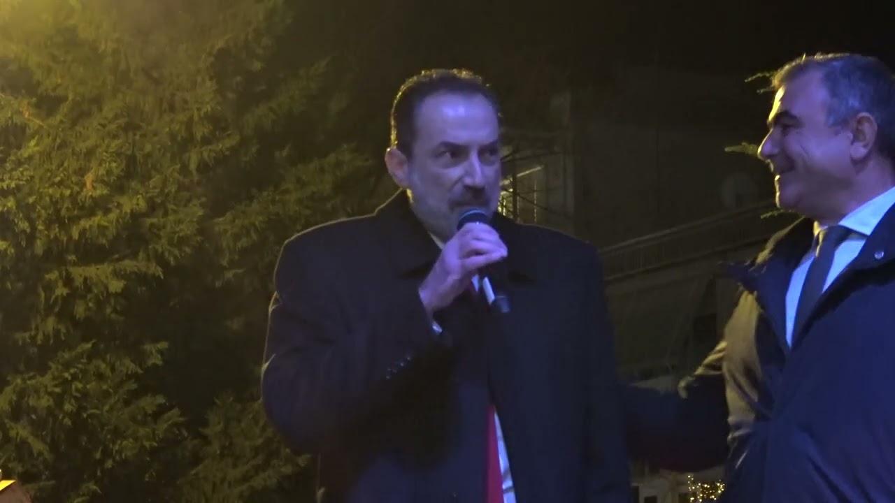 Kozanimedia-Πτολεμαϊδα: Το άναμμα του δέντρου, η “Νιφάδα”, η ...
