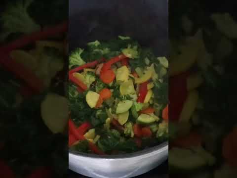 Pasta Primavera (Easy Spring Dinner Idea)
