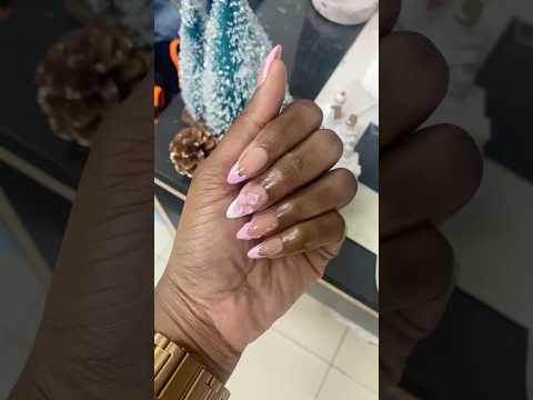 Vlogmas Day 12🎄:Got the cutest set 🎀 #nailday #naildayvlog #triniyoutuber #christmas #frenchnails