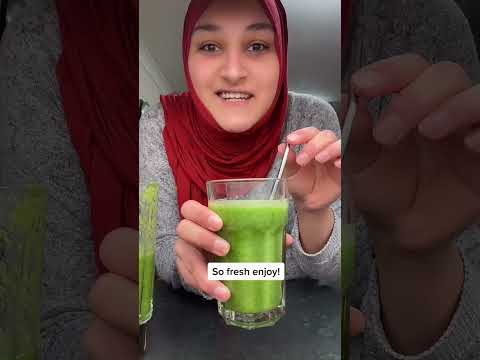 GREEN SMOOTHIE RECIPE FOR HEALTHY & WEIGHT LOSS | Easy & Healthy Breakfast Ideas!