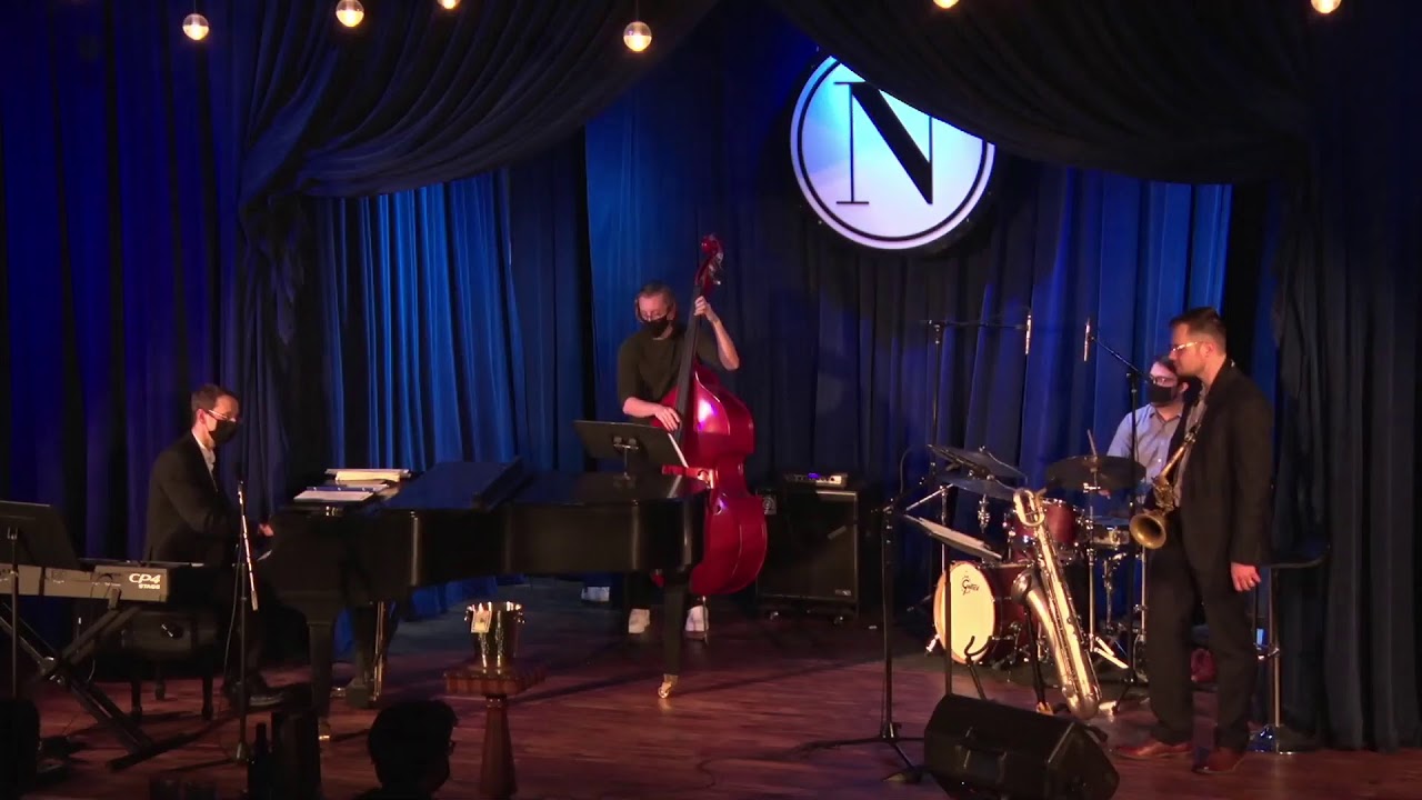 Hire Aaron Ehrlich - Saxophone and Clarinet - Saxophone Player in Des ...