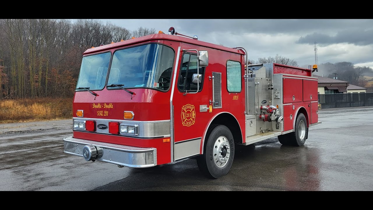 The E-One Cyclone Is a 36-Year-Old Pumper Fire Truck With a 9.0-Liter ...