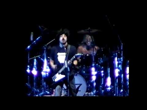 Live Series, Part 5: 1 band, 5 cities | Me vs. the Music