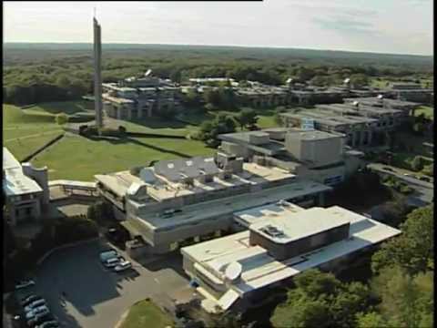 UMass Dartmouth Claire Carney Library