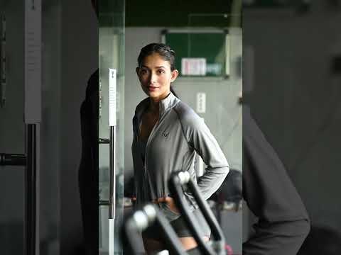God Damn #goddamn #anjalikapoorfitness #anjalikapoor159 #fitnessenthusiast #fitgirl #motivation
