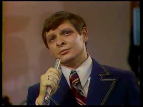 Eduard Khil - 'Birch Sap' (English subtitles / translation)
