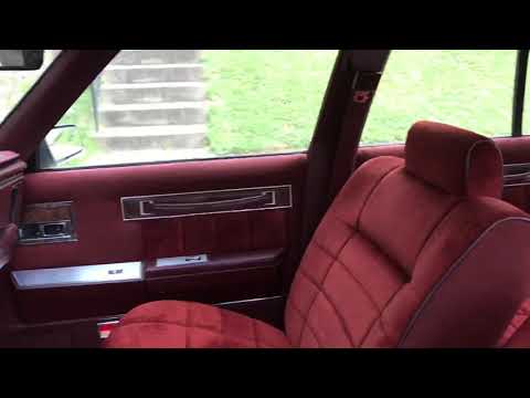 1988 Chrysler Lebaron Town & Country Interior