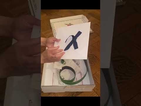 Sezane had a coupon code Unboxing