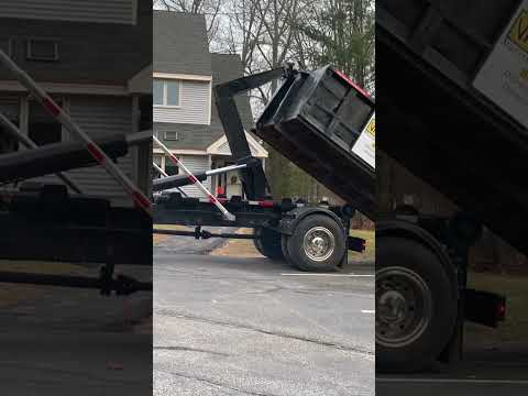 15 yard hooklift dumpster pickup in Salem NH #dumpsterrental #shorts