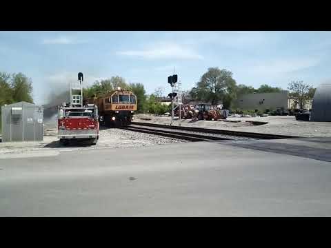 Trainspotting Mattoon Illinois slippery rail treatment maintenance machines