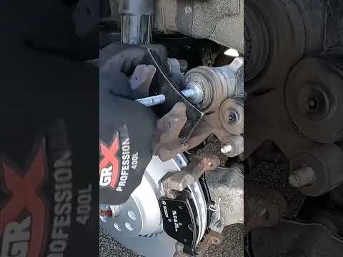 Rear Brakes with Electronic Parking Brake EPB how to Replace on you VW or Audi easy Autophix 5600