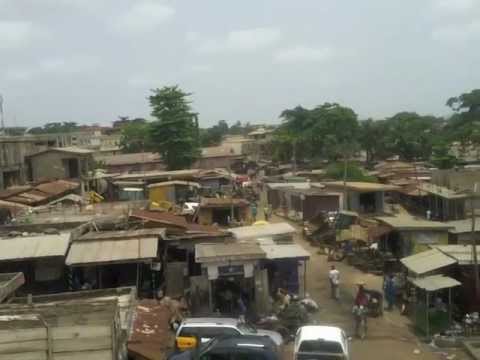 Smati Turtle: car made from scrap parts by Ghanian artisans and Dutch ...
