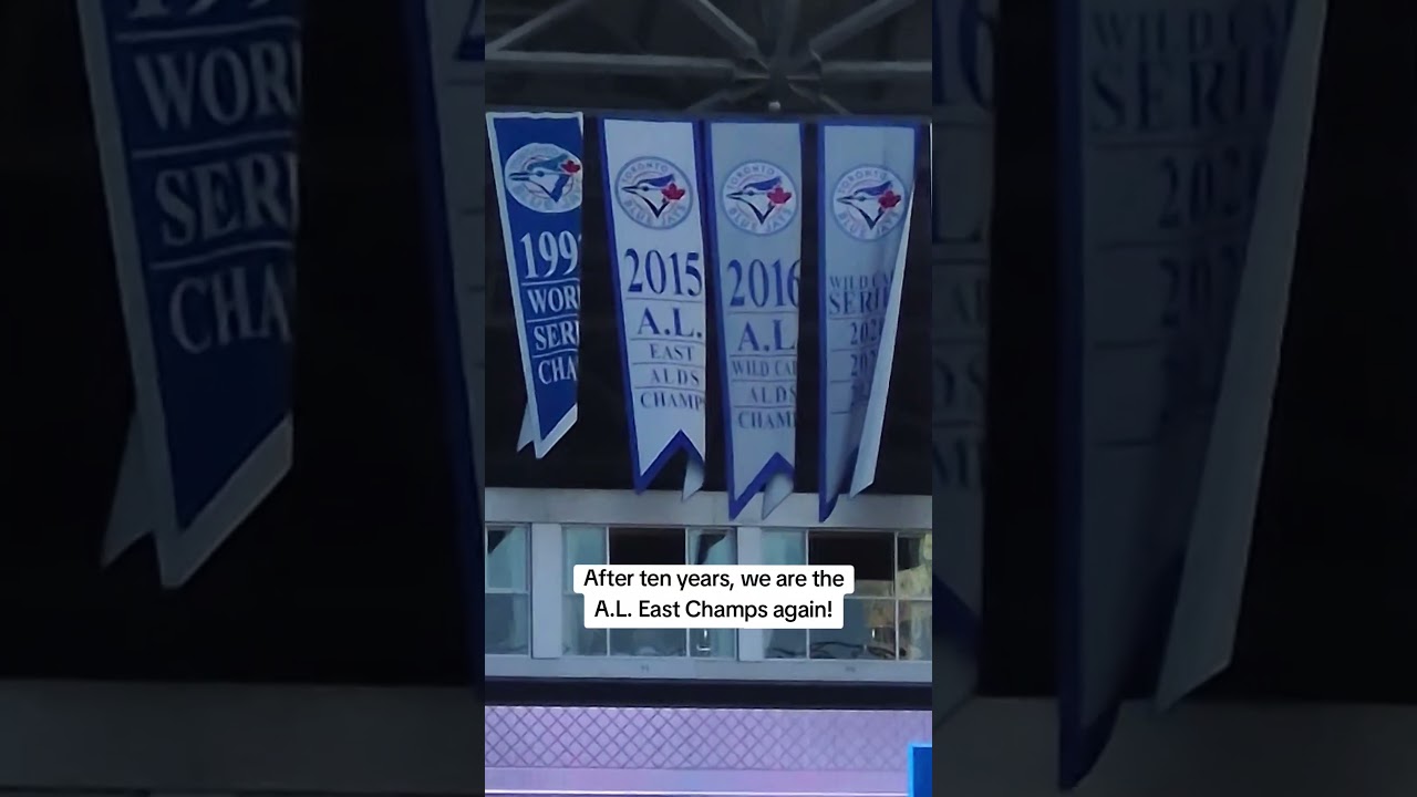 Another Banner For The #TorontoBlueJays! #BlueJays #Toronto #MLB #Baseball